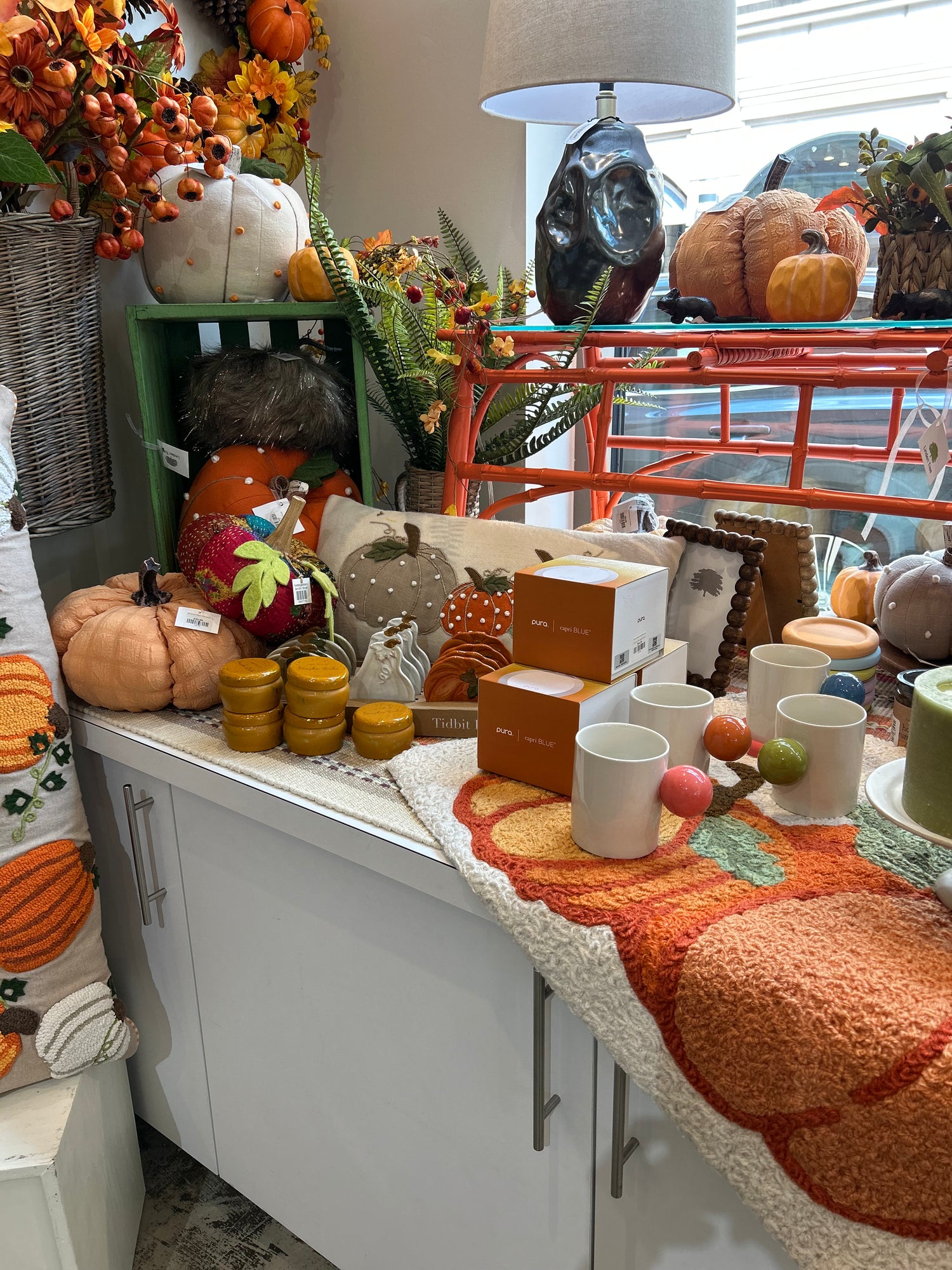 Home Decor, Women's Fashion and Gifts – Linden Tree